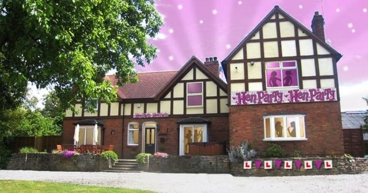 Hen Party Holiday House with Hot Tub in Stratford upon Avon - Sleeps…